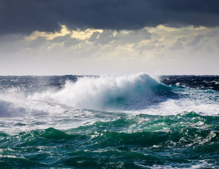 Raziskava: Tudi manj natančni oceanski modeli lahko izboljšajo napovedi ...