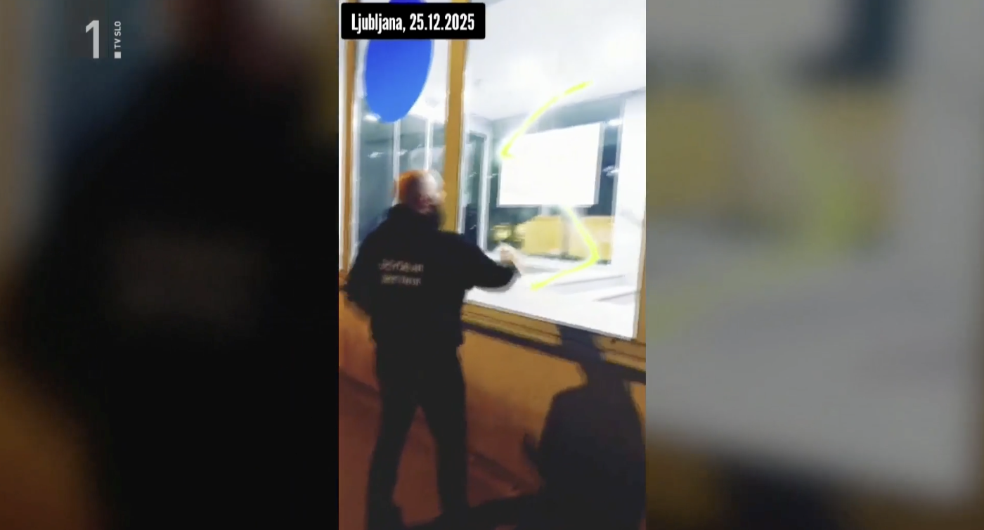 Ko svastika ni vedno enaka: Dvojna merila ministrstva za kulturo ...